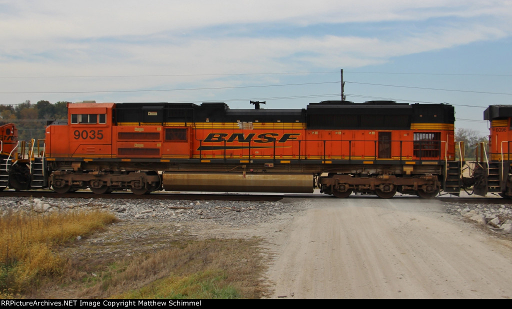 BNSF 9035